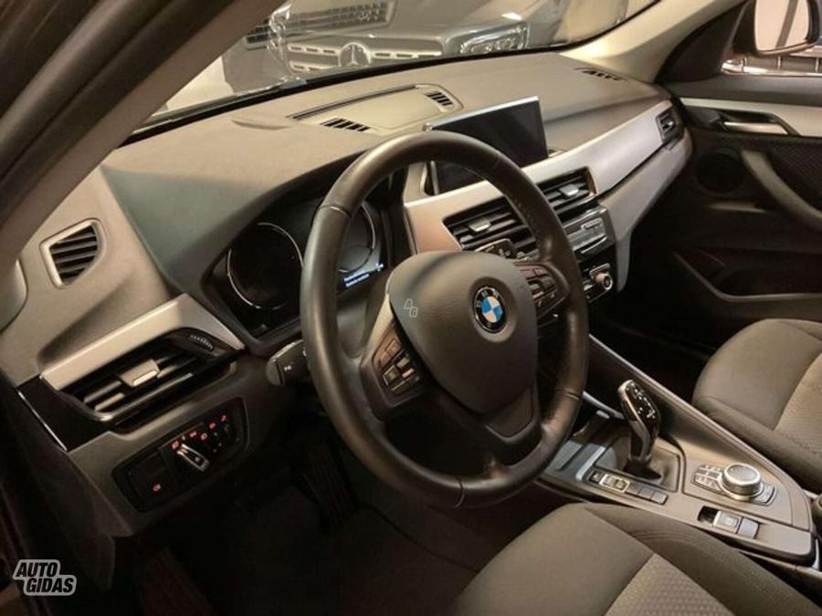 Pelēks BMW X1 2020 Kauņa, ar dzinēja tilpumu 1.50 L un nobraukumu 69 tūkst. km par 22212 €, foto 11 vietnē AUTOMOTO.COM.LV
