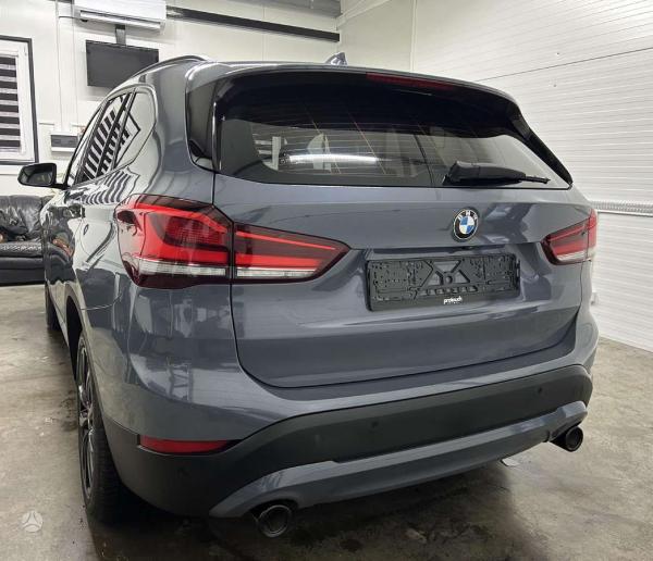 Pelēks BMW X1 2020 Utena, ar dzinēja tilpumu 2.00 L un nobraukumu 195 tūkst. km par 17550 €, foto 6 vietnē AUTOMOTO.COM.LV