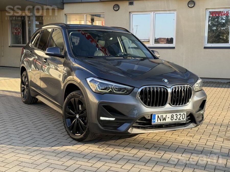 Pelēks BMW X1 2020 Aizkraukle, ar dzinēja tilpumu 2.00 L un nobraukumu 294 tūkst. km par 15670 €, foto 1 vietnē AUTOMOTO.COM.LV