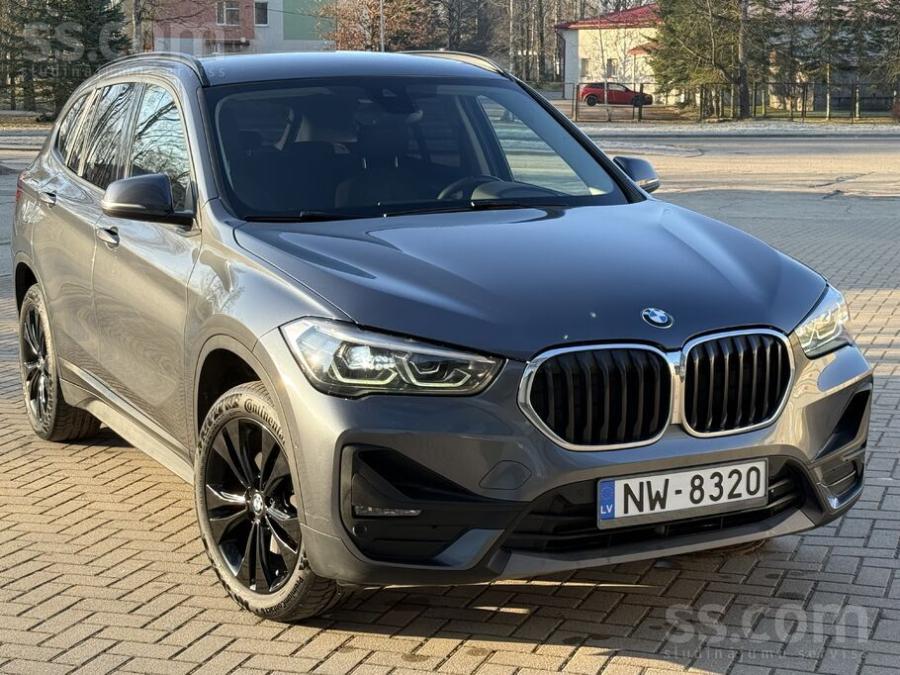 Pelēks BMW X1 2020 Aizkraukle, ar dzinēja tilpumu 2.00 L un nobraukumu 294 tūkst. km par 15670 €, foto 27 vietnē AUTOMOTO.COM.LV