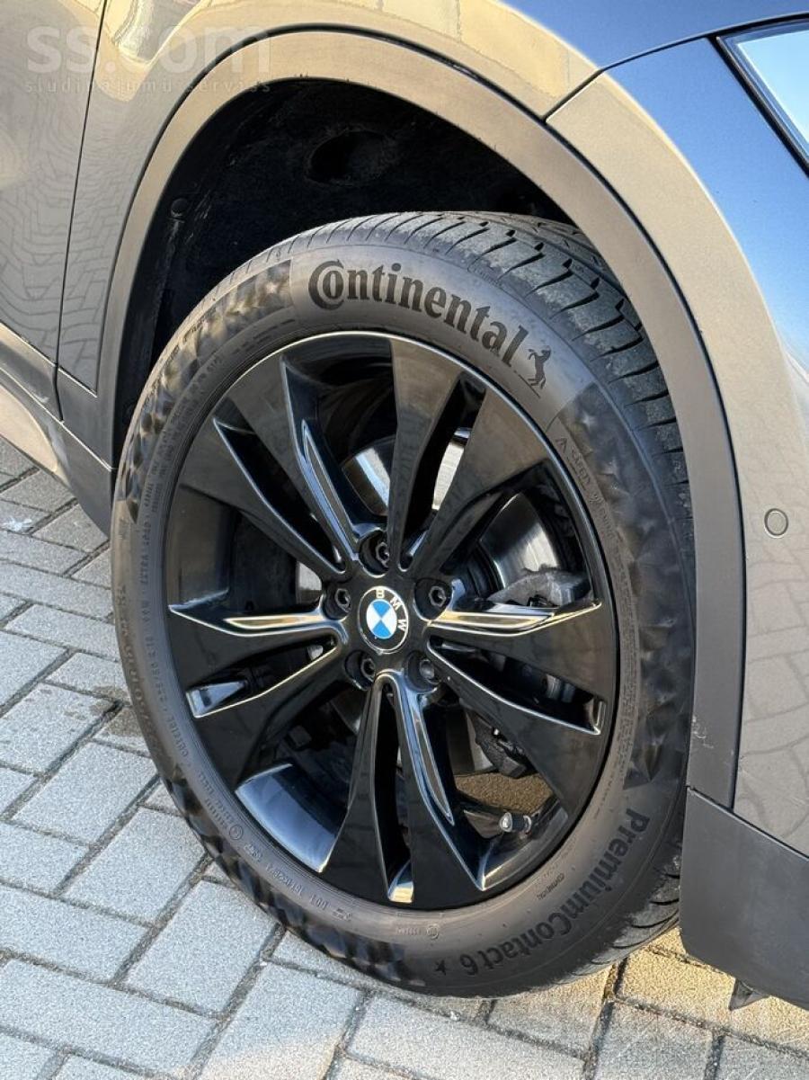 Pelēks BMW X1 2020 Aizkraukle, ar dzinēja tilpumu 2.00 L un nobraukumu 294 tūkst. km par 15670 €, foto 29 vietnē AUTOMOTO.COM.LV
