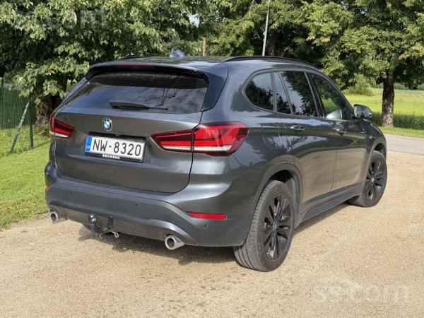 Pelēks BMW X1 2020 Ogre, ar dzinēja tilpumu 2.00 L un nobraukumu 294 tūkst. km par 13970 €, foto 4 vietnē AUTOMOTO.COM.LV