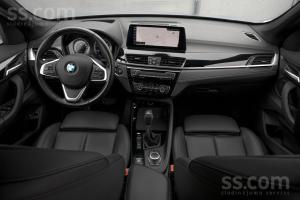 Grey BMW X1 2020 in Jelgava, with an engine capacity of 1.50 L and mileage of 173 thousand km for 21000 €, photo 10 on AUTOMOTO.COM.LV