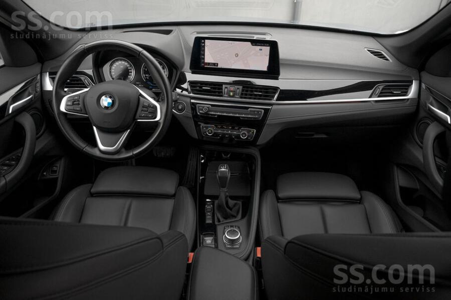Grey BMW X1 2020 in Jelgava, with an engine capacity of 1.50 L and mileage of 173 thousand km for 21000 €, photo 10 on AUTOMOTO.COM.LV