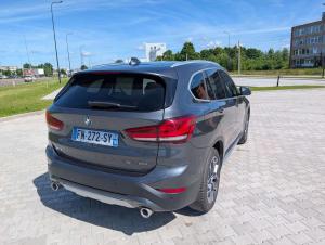 Grey BMW X1 2020 in Taurage, with an engine capacity of 2.00 L and mileage of 270 thousand km for 16335 €, photo 5 on AUTOMOTO.COM.LV