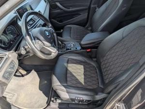 Grey BMW X1 2020 in Taurage, with an engine capacity of 2.00 L and mileage of 270 thousand km for 16335 €, photo 12 on AUTOMOTO.COM.LV