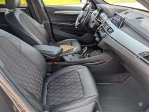 Grey BMW X1 2020 in Taurage, with an engine capacity of 2.00 L and mileage of 270 thousand km for 16335 €, photo 13 on AUTOMOTO.COM.LV