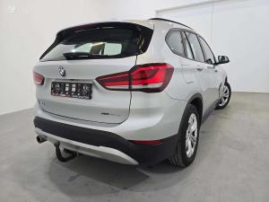 Grey BMW X1 2020 in Vilnius, with an engine capacity of 1.50 L and mileage of 180 thousand km for 17000 €, photo 4 on AUTOMOTO.COM.LV