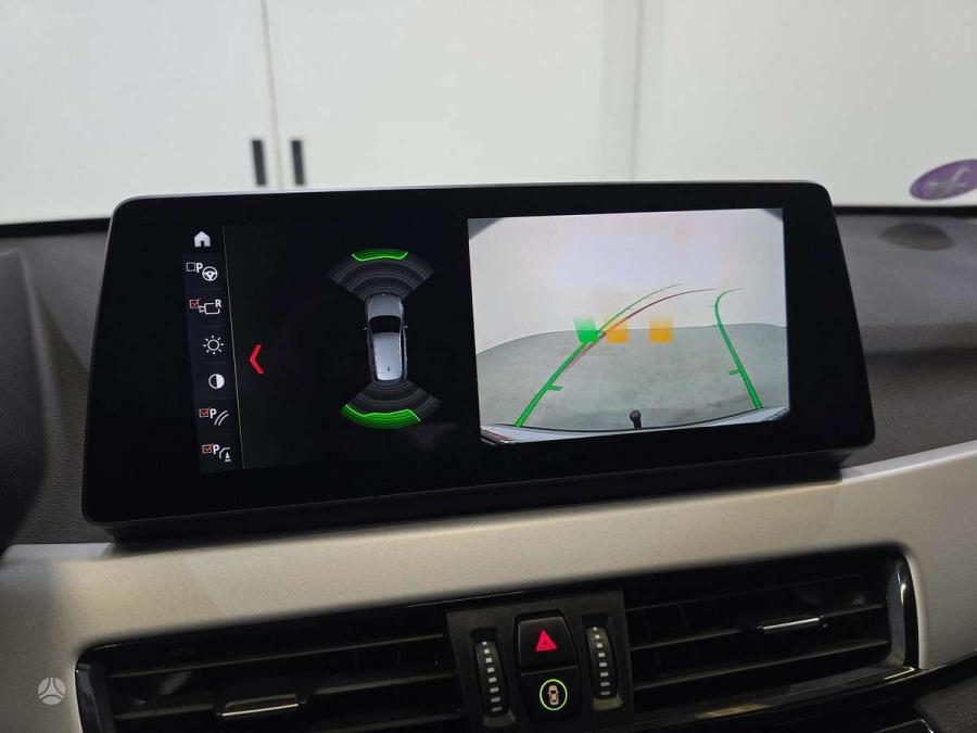 Grey BMW X1 2020 in Vilnius, with an engine capacity of 1.50 L and mileage of 180 thousand km for 17000 €, photo 8 on AUTOMOTO.COM.LV