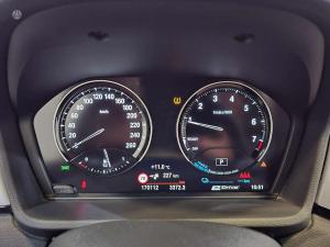 Grey BMW X1 2020 in Vilnius, with an engine capacity of 1.50 L and mileage of 180 thousand km for 17000 €, photo 9 on AUTOMOTO.COM.LV