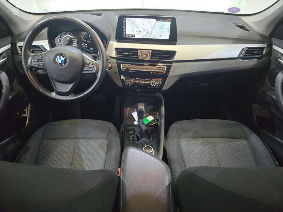 Grey BMW X1 2020 in Vilnius, with an engine capacity of 1.50 L and mileage of 180 thousand km for 17000 €, photo 12 on AUTOMOTO.COM.LV