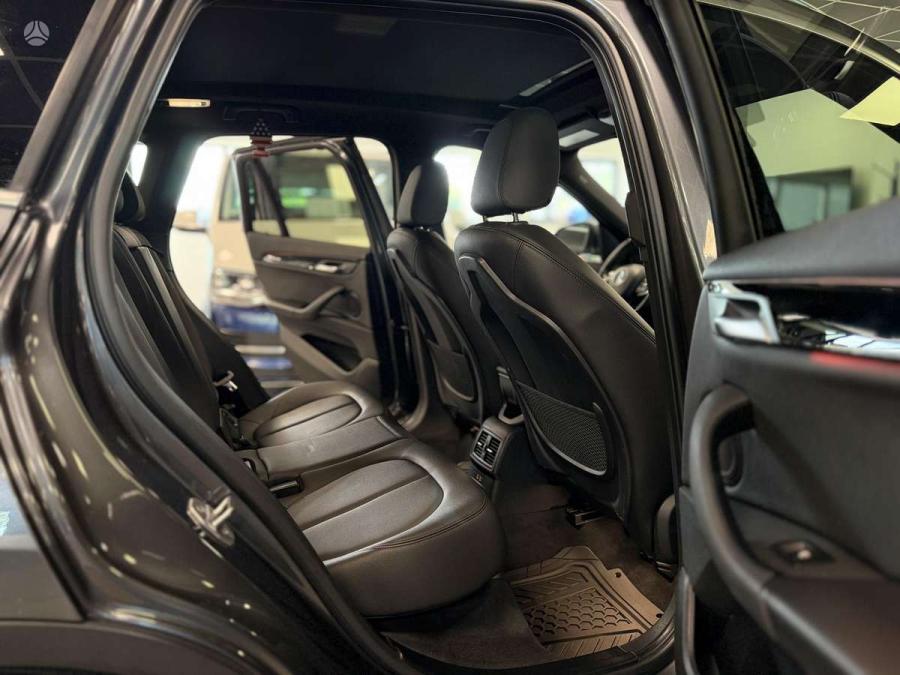 Grey BMW X1 2020 in Klaipeda, with an engine capacity of 2.00 L and mileage of 160 thousand km for 20500 €, photo 18 on AUTOMOTO.COM.LV