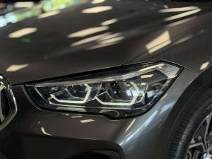 Grey BMW X1 2020 in Klaipeda, with an engine capacity of 2.00 L and mileage of 160 thousand km for 20500 €, photo 28 on AUTOMOTO.COM.LV