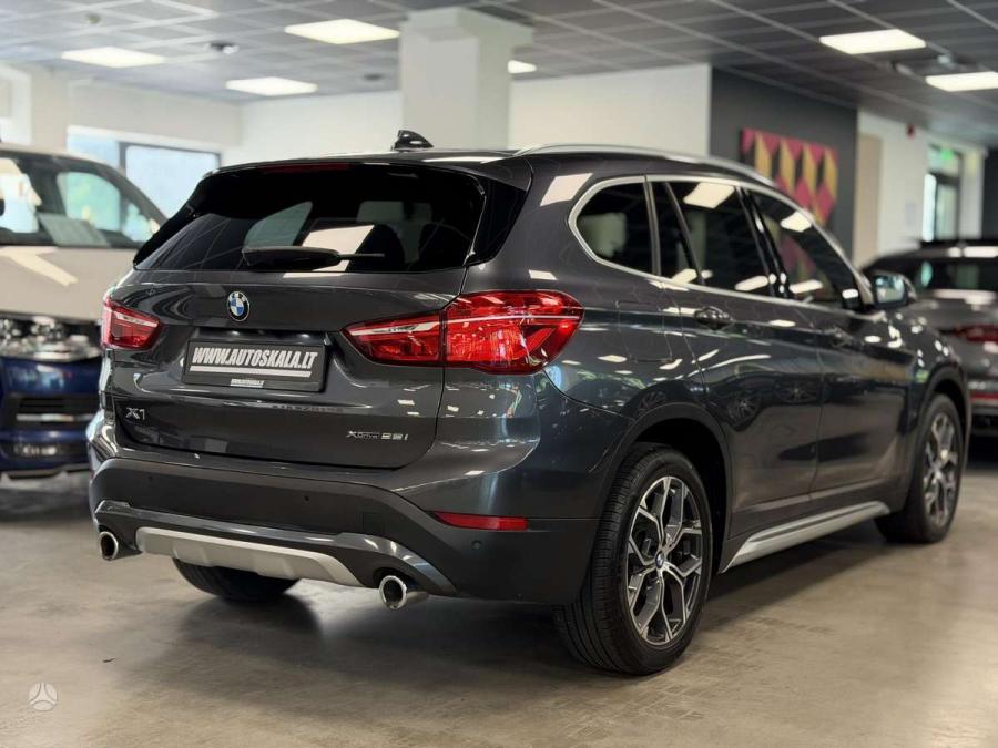 Grey BMW X1 2020 in Klaipeda, with an engine capacity of 2.00 L and mileage of 160 thousand km for 20500 €, photo 31 on AUTOMOTO.COM.LV