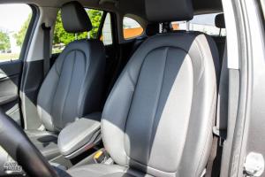 Grey BMW X1 2020 in Kaunas, with an engine capacity of 1.50 L and mileage of 158 thousand km for 16900 €, photo 12 on AUTOMOTO.COM.LV