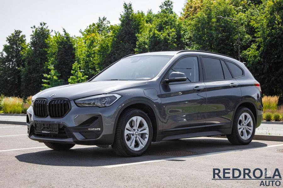 Pelēks BMW X1 2020 Kauņa, ar dzinēja tilpumu 1.50 L un nobraukumu 158 tūkst. km par 16900 €, foto 1 vietnē AUTOMOTO.COM.LV