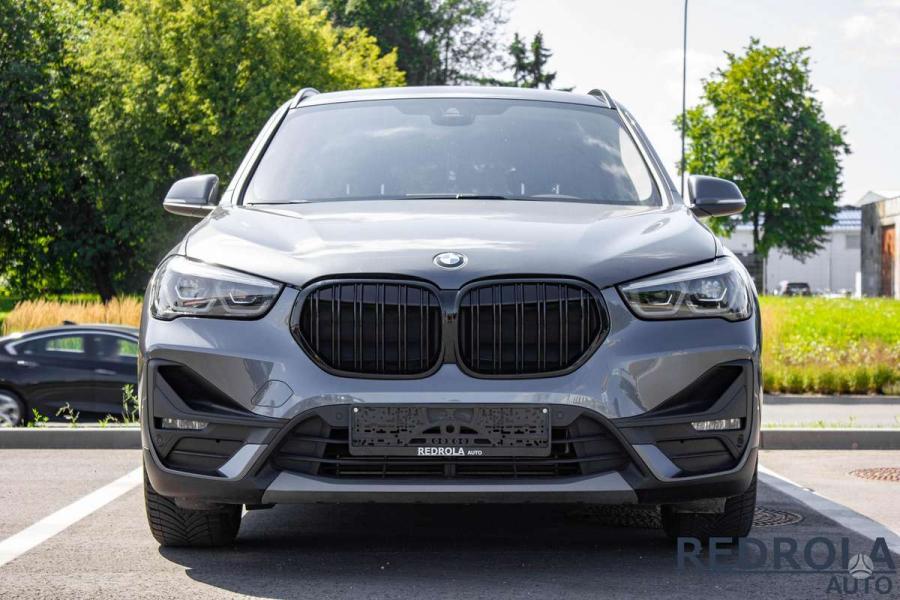 Pelēks BMW X1 2020 Kauņa, ar dzinēja tilpumu 1.50 L un nobraukumu 158 tūkst. km par 16900 €, foto 3 vietnē AUTOMOTO.COM.LV