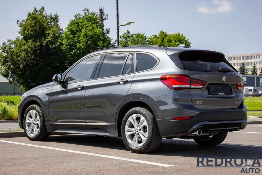 Pelēks BMW X1 2020 Kauņa, ar dzinēja tilpumu 1.50 L un nobraukumu 158 tūkst. km par 16900 €, foto 7 vietnē AUTOMOTO.COM.LV