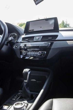 Pelēks BMW X1 2020 Kauņa, ar dzinēja tilpumu 1.50 L un nobraukumu 158 tūkst. km par 16900 €, foto 14 vietnē AUTOMOTO.COM.LV