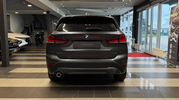 Pelēks BMW X1 2020 Rīga, ar dzinēja tilpumu 1.50 L un nobraukumu 73 tūkst. km par 19900 €, foto 3 vietnē AUTOMOTO.COM.LV