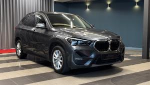 Grey BMW X1 2020 in Riga, with an engine capacity of 1.50 L and mileage of 73 thousand km for 19900 €, photo 5 on AUTOMOTO.COM.LV