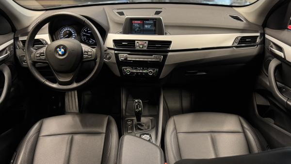 Pelēks BMW X1 2020 Rīga, ar dzinēja tilpumu 1.50 L un nobraukumu 73 tūkst. km par 19900 €, foto 9 vietnē AUTOMOTO.COM.LV