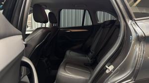 Grey BMW X1 2020 in Riga, with an engine capacity of 1.50 L and mileage of 73 thousand km for 19900 €, photo 19 on AUTOMOTO.COM.LV