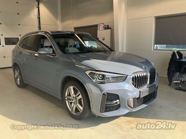 Pelēks BMW X1 2020 Tallina, ar dzinēja tilpumu 1.50 L un nobraukumu 101 tūkst. km par 23490 €, foto 2 vietnē AUTOMOTO.COM.LV