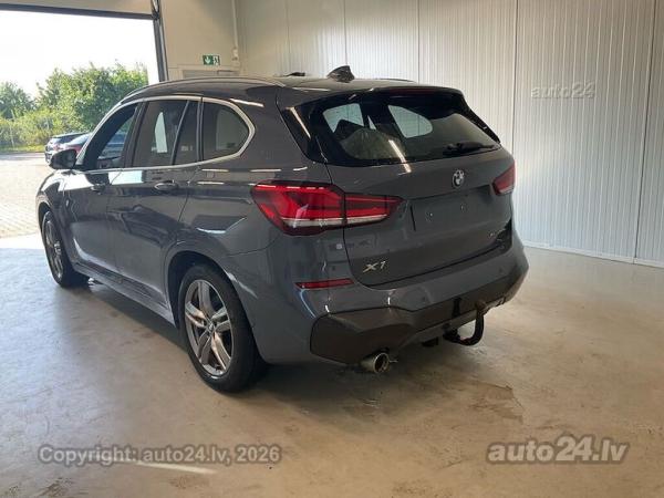 Pelēks BMW X1 2020 Tallina, ar dzinēja tilpumu 1.50 L un nobraukumu 101 tūkst. km par 23490 €, foto 4 vietnē AUTOMOTO.COM.LV