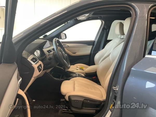 Grey BMW X1 2020 in Tallinn, with an engine capacity of 1.50 L and mileage of 101 thousand km for 23490 €, photo 7 on AUTOMOTO.COM.LV