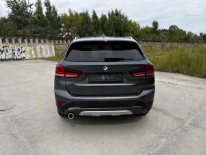 Grey BMW X1 2020 in Panevezys, with an engine capacity of 1.50 L and mileage of 127 thousand km for 16600 €, photo 7 on AUTOMOTO.COM.LV