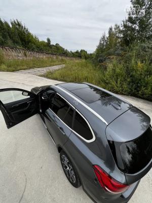 Grey BMW X1 2020 in Panevezys, with an engine capacity of 1.50 L and mileage of 127 thousand km for 16600 €, photo 12 on AUTOMOTO.COM.LV