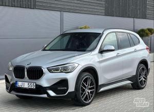 Grey BMW X1 2020 in Siauliai, with an engine capacity of 1.50 L and mileage of 217 thousand km for 14999 €, photo  on AUTOMOTO.COM.LV