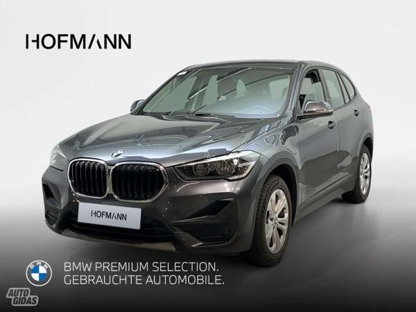 Grey BMW X1 2021 in Kaunas, with an engine capacity of 1.50 L and mileage of 36 thousand km for 27867 €, photo 1 on AUTOMOTO.COM.LV