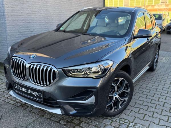 Grey BMW X1 2021 in Kaunas, with an engine capacity of 1.50 L and mileage of 13 thousand km for 29029 €, photo 1 on AUTOMOTO.COM.LV