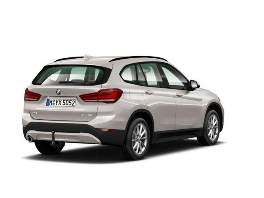 Grey BMW X1 2021 in Kaunas, with an engine capacity of 1.50 L and mileage of 46 thousand km for 30003 €, photo 2 on AUTOMOTO.COM.LV