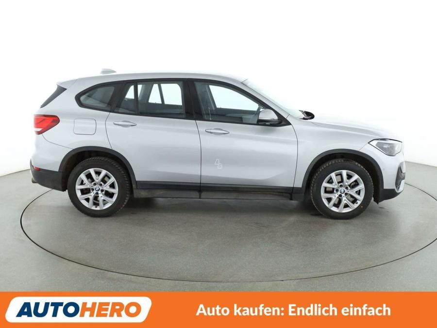 Pelēks BMW X1 2021 Kauņa, ar dzinēja tilpumu 2.00 L un nobraukumu 43 tūkst. km par 28209 €, foto 7 vietnē AUTOMOTO.COM.LV