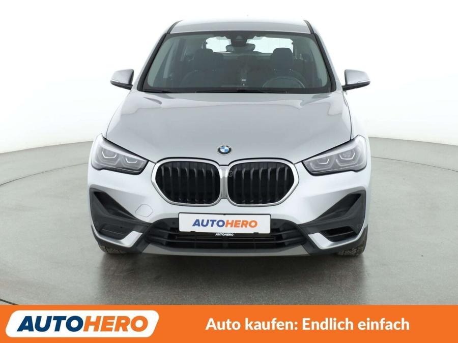 Pelēks BMW X1 2021 Kauņa, ar dzinēja tilpumu 2.00 L un nobraukumu 43 tūkst. km par 28209 €, foto 9 vietnē AUTOMOTO.COM.LV