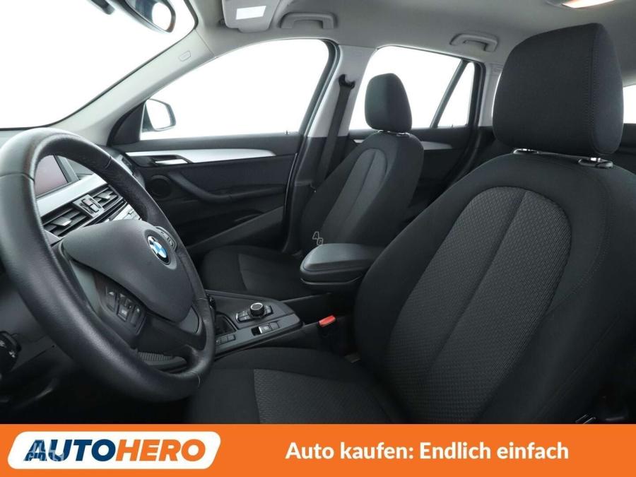 Pelēks BMW X1 2021 Kauņa, ar dzinēja tilpumu 2.00 L un nobraukumu 43 tūkst. km par 28209 €, foto 10 vietnē AUTOMOTO.COM.LV