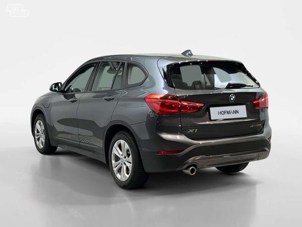 Grey BMW X1 2021 in Kaunas, with an engine capacity of 1.50 L and mileage of 36 thousand km for 27775 €, photo 5 on AUTOMOTO.COM.LV