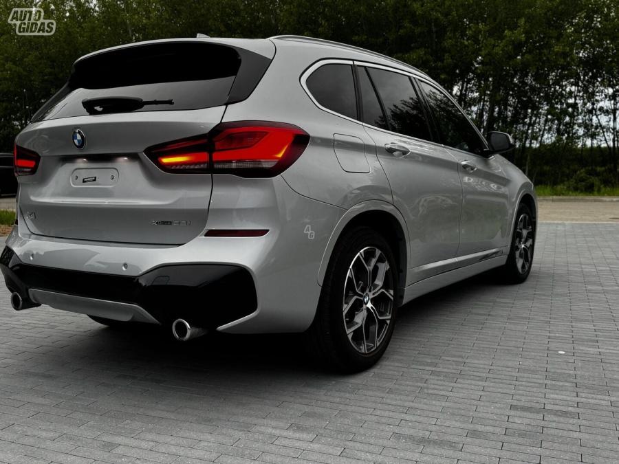 Pelēks BMW X1 2021 Viļņa, ar dzinēja tilpumu 2.00 L un nobraukumu 32 tūkst. km par 22000 €, foto 6 vietnē AUTOMOTO.COM.LV