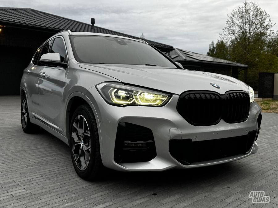 Pelēks BMW X1 2021 Viļņa, ar dzinēja tilpumu 2.00 L un nobraukumu 32 tūkst. km par 22000 €, foto 8 vietnē AUTOMOTO.COM.LV