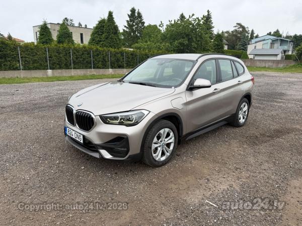 Pelēks BMW X1 2021 Tallina, ar dzinēja tilpumu 1.50 L un nobraukumu 115 tūkst. km par 19000 €, foto 1 vietnē AUTOMOTO.COM.LV