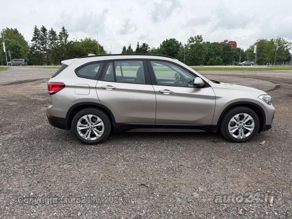 Pelēks BMW X1 2021 Tallina, ar dzinēja tilpumu 1.50 L un nobraukumu 115 tūkst. km par 19000 €, foto 3 vietnē AUTOMOTO.COM.LV
