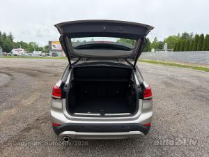 Pelēks BMW X1 2021 Tallina, ar dzinēja tilpumu 1.50 L un nobraukumu 115 tūkst. km par 19000 €, foto 8 vietnē AUTOMOTO.COM.LV