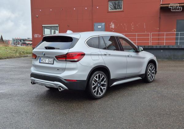 Grey BMW X1 2021 in Klaipeda, with an engine capacity of 2.00 L and mileage of 62 thousand km for 20900 €, photo 6 on AUTOMOTO.COM.LV