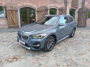 Grey BMW X1 2021 in Klaipeda, with an engine capacity of 2.00 L and mileage of 88 thousand km for 21500 €, photo  on AUTOMOTO.COM.LV