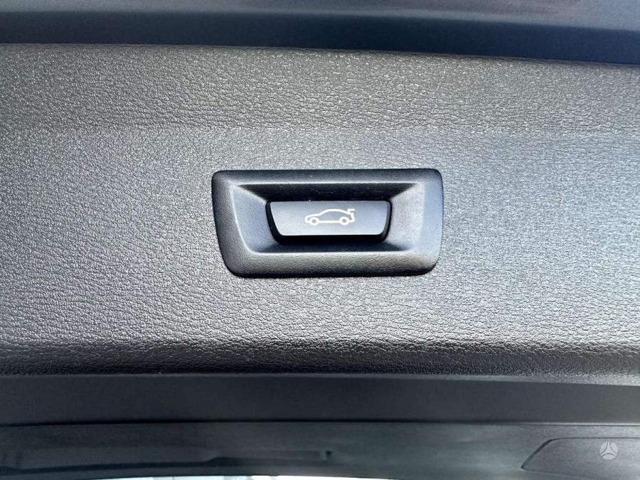 Grey BMW X1 2021 in Vilnius, with an engine capacity of 2.00 L and mileage of 115 thousand km for 19600 €, photo 22 on AUTOMOTO.COM.LV