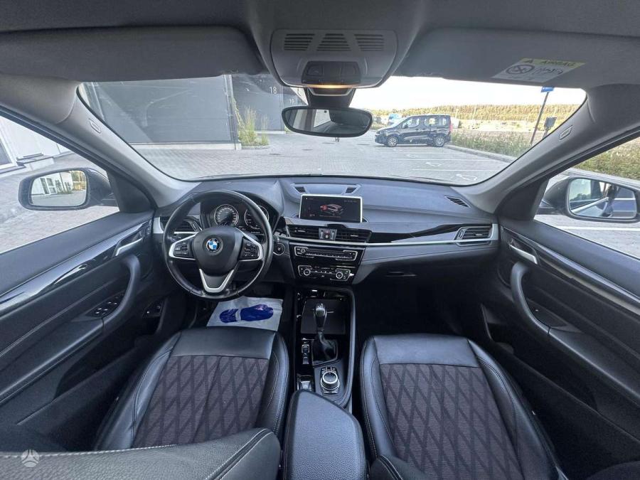Grey BMW X1 2021 in Vilnius, with an engine capacity of 2.00 L and mileage of 115 thousand km for 19600 €, photo 24 on AUTOMOTO.COM.LV