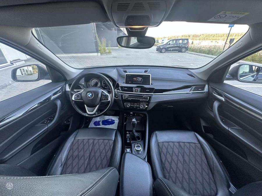 Grey BMW X1 2021 in Vilnius, with an engine capacity of 2.00 L and mileage of 115 thousand km for 19600 €, photo 25 on AUTOMOTO.COM.LV